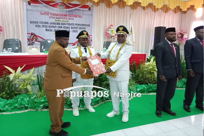 Memori Serah Terima Jabatan Pj Bupati kepada Bupati dan Wabup Baru | Papuaposnabire - Baca! Biar ...