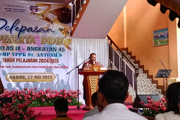 Pelepasan Peserta Didik Kelas IX, Angkatan 45 SMP YPPK Santo Antonius Penuh Kehangatan ...