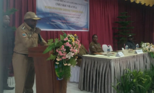 Pj Bupati Deiyai Buka Musrenbangda RPJPD 2025-2045 | Papuaposnabire ...