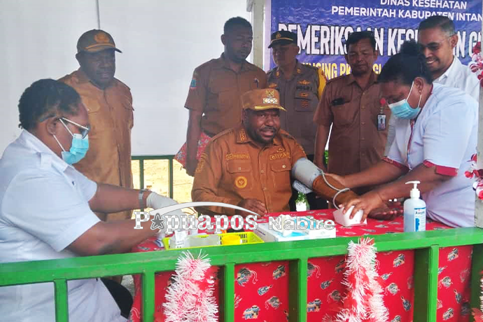 Bupati Intan Jaya Launching Pemeriksaan Kesehatan Gratis ...