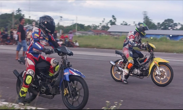 Belasan Pembalap Latihan Road Race di Bandara Lama | Papuaposnabire ...