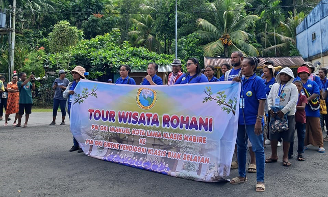 Tour Wisata Rohani PW GKI Imanuel Kotalama ke GKI Eirene Biak Selatan ...