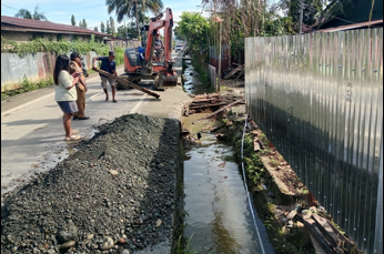 Kelurahan Girimulyo Pembersihan Parit di Dua RT/RW | Papuaposnabire ...